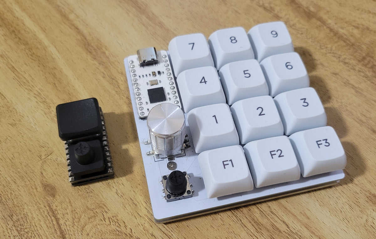 Spacepad Wireless/Wired Macropad – Southpaw Design
